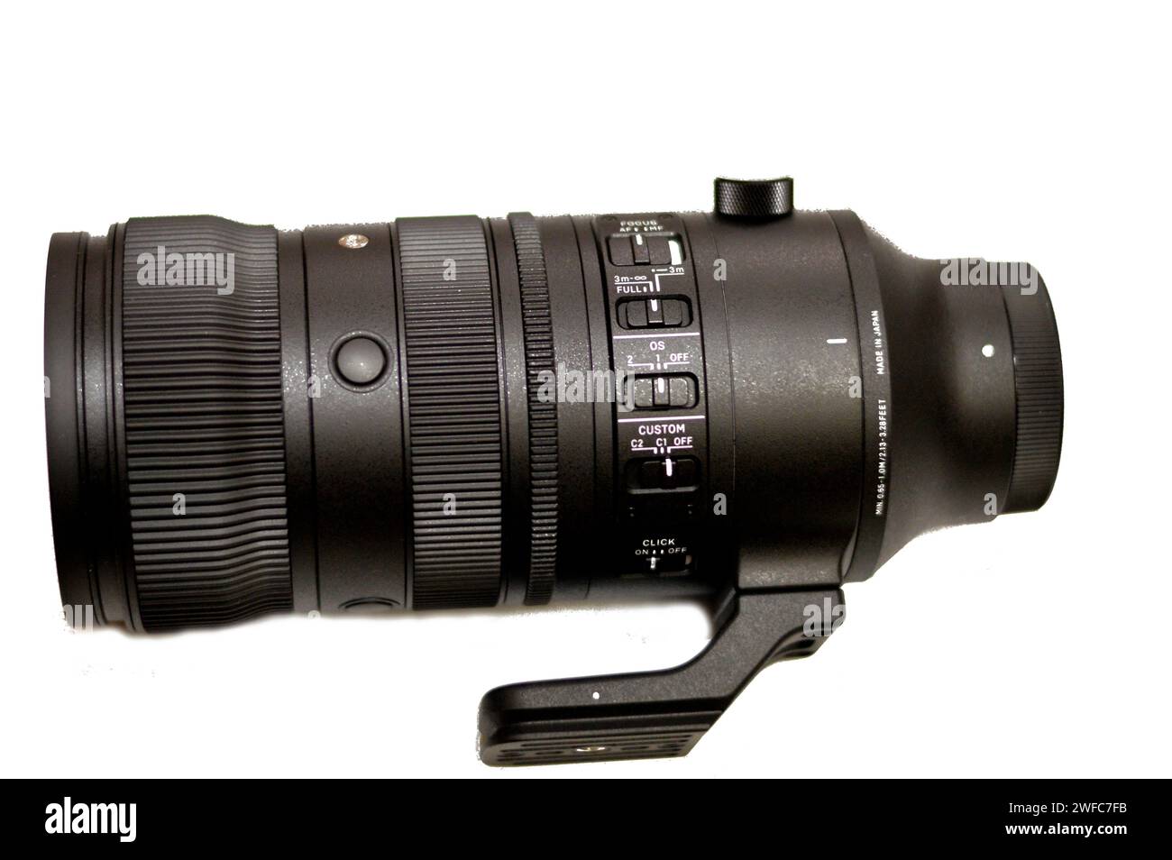 Cairo, Egypt, January 25 2024: The new Sigma 70-200mm f: 2.8 DG DN OS ...