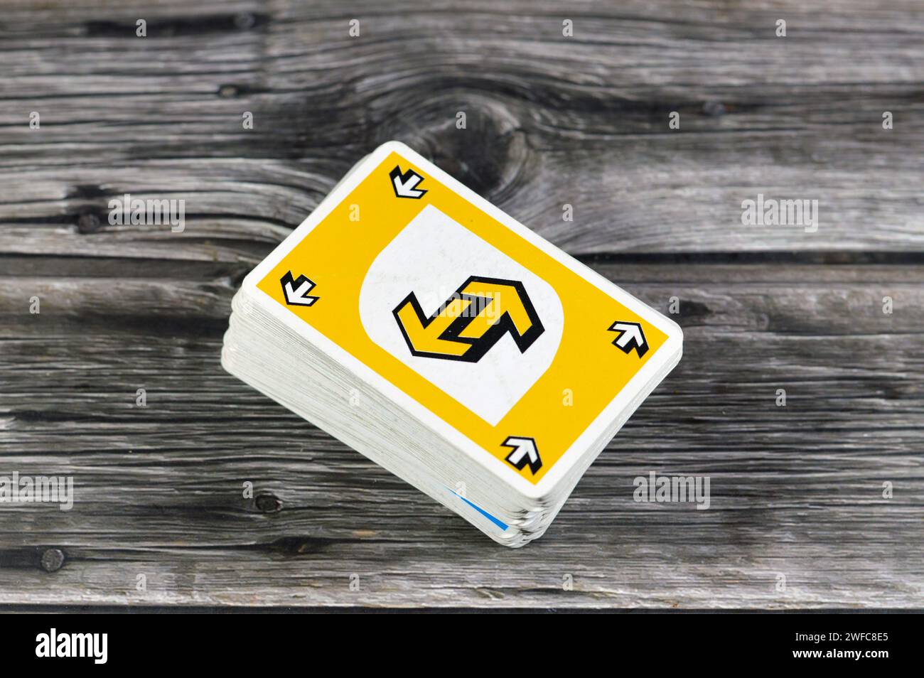 Uno card logo hi-res stock photography and images - Alamy