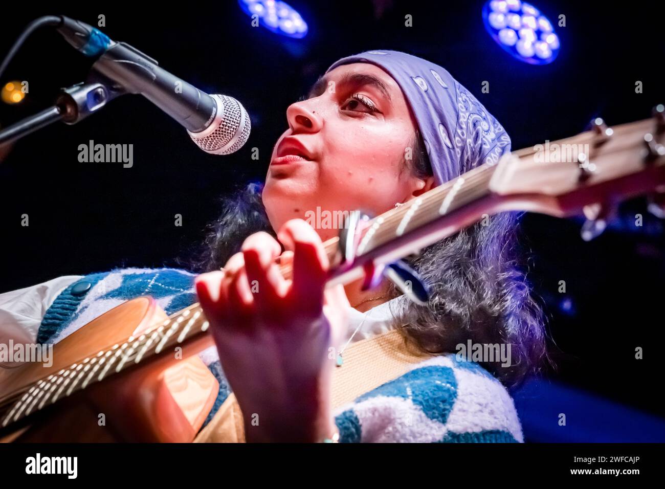 Sneaky petes scotland performance hi-res stock photography and images ...