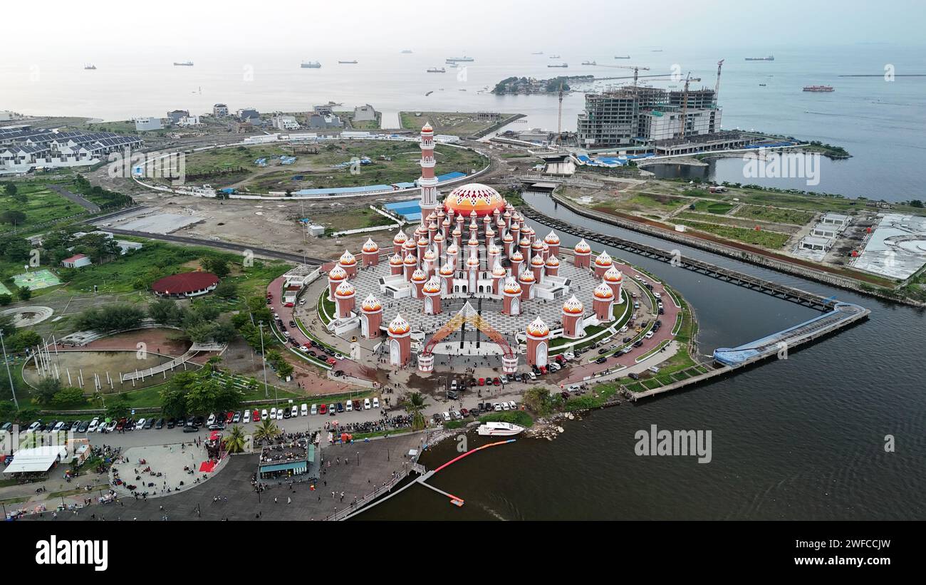 99 domes mosque hi-res stock photography and images - Alamy