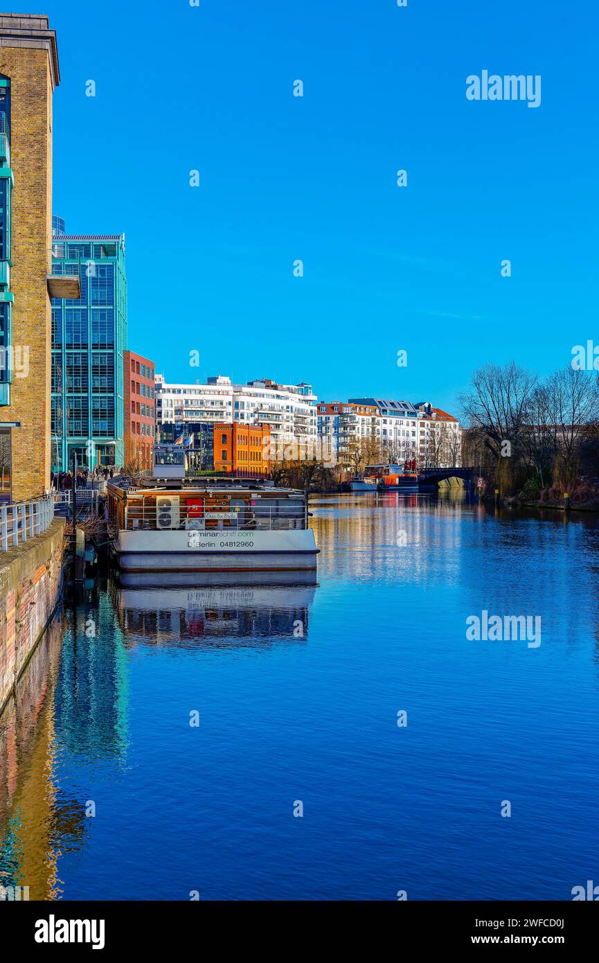 Berlin, Germany - January 28, 2024: Scene on the banks of the Spree on ...