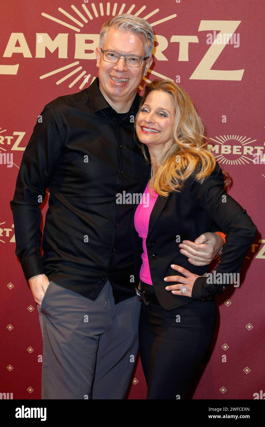 Frank Thelen mit Ehefrau Nathalie Thelen-Sattler bei der 23. Lambertz ...