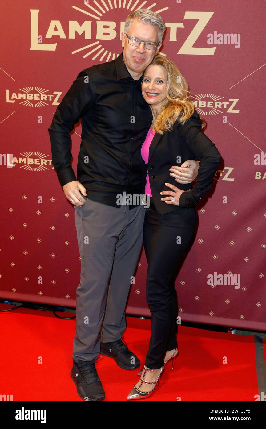 Frank Thelen mit Ehefrau Nathalie Thelen-Sattler bei der 23. Lambertz ...