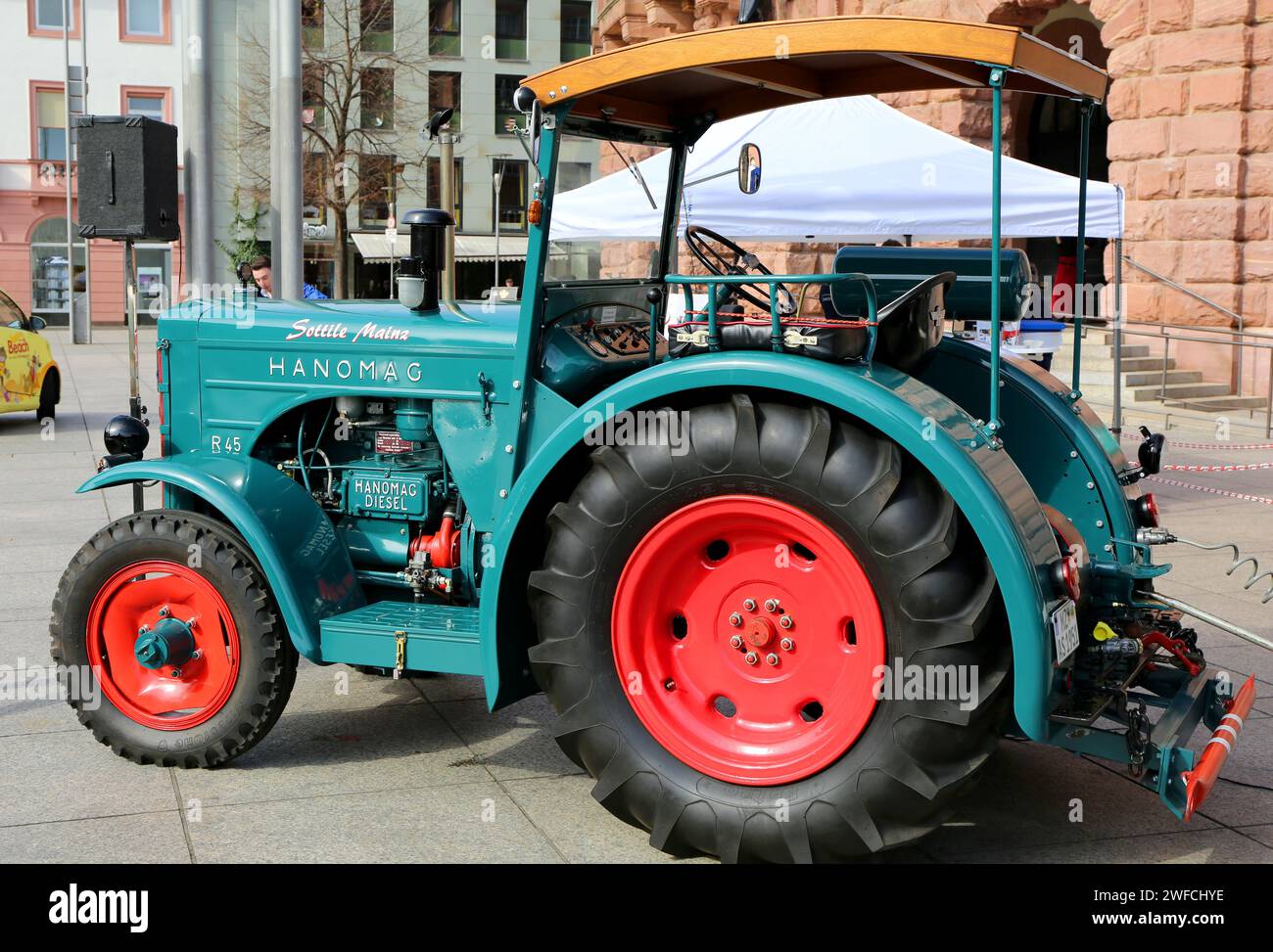 Northern european descent hi-res stock photography and images - Alamy