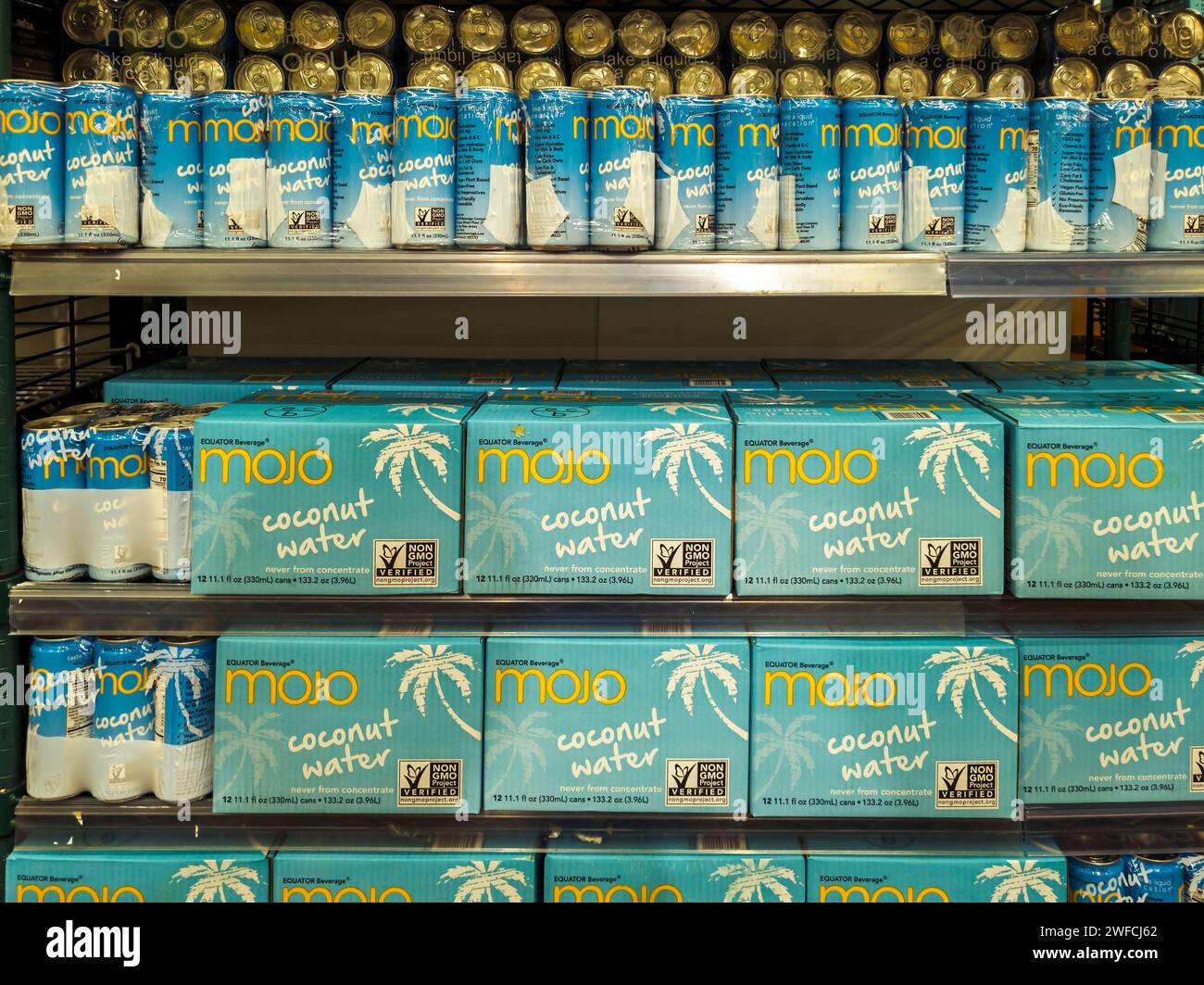 Non alcoholic b hi-res stock photography and images - Alamy