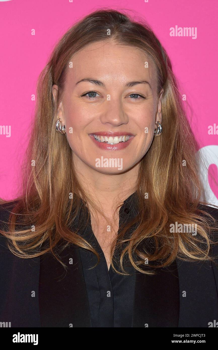 Yvonne Strahovski bei der Premiere des Kinofilms Scrambled im AMC Westfield Century City. Los ...