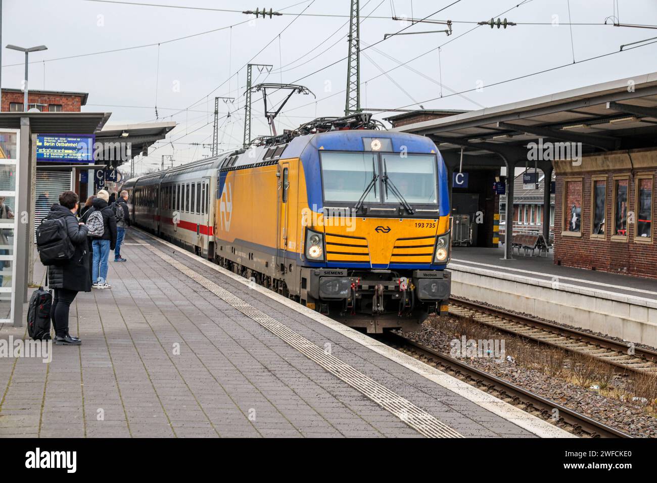 Zug Nach Berlin Gnstignull