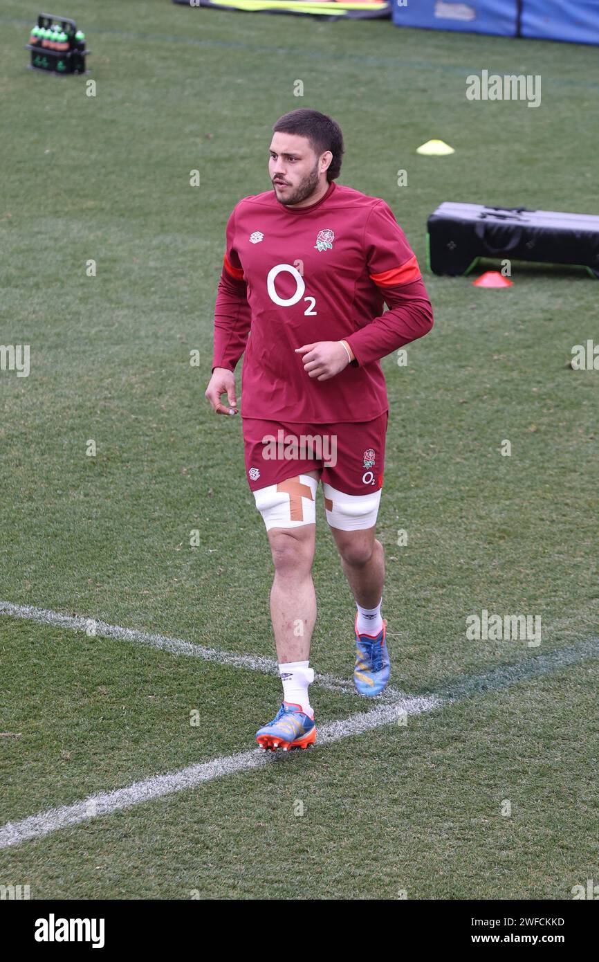 Girona, Spain, 29th January 2024 - Ethan Roots and head coach Steve ...