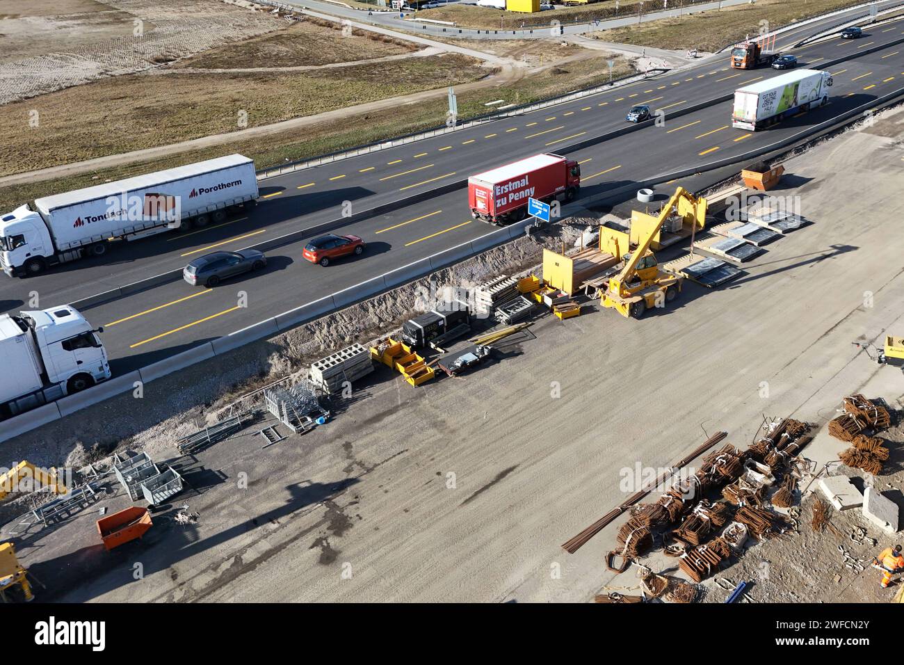 Autobahnausbau derr A99 bei Aschheim im Landkreis iMuenchen ...