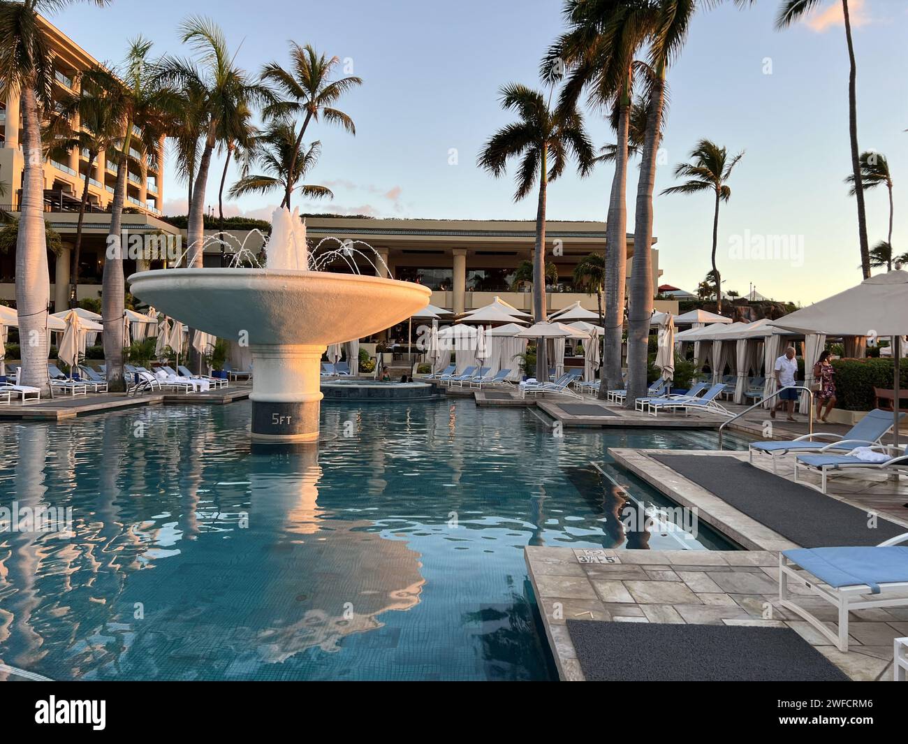 Main fountain pool at Four Seasons Resort Maui at Wailea hotel, Kihei ...