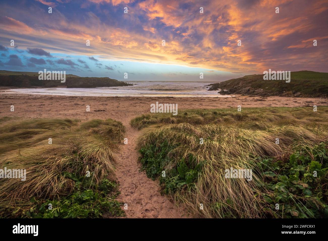 Anglesey coast hi-res stock photography and images - Alamy