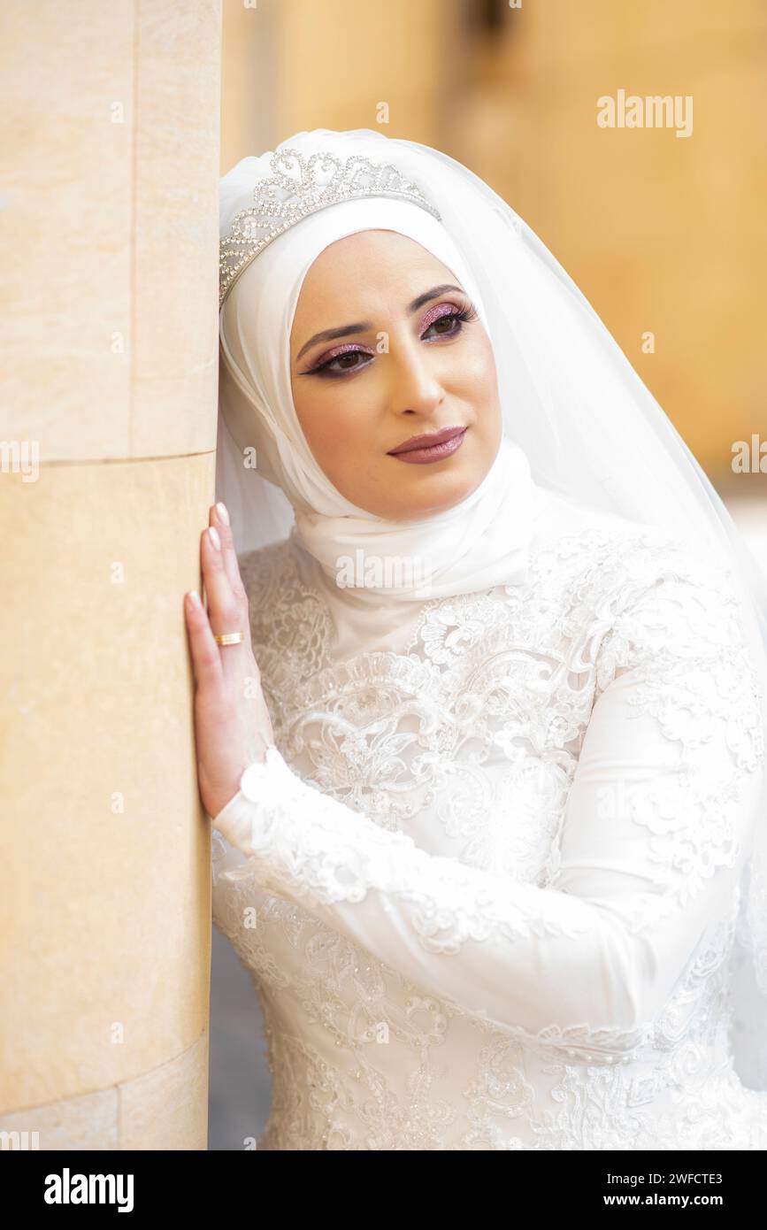 Beautiful Muslim bride outdoors Stock Photo - Alamy