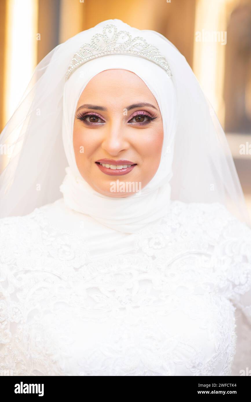 Beautiful Muslim bride outdoors Stock Photo - Alamy