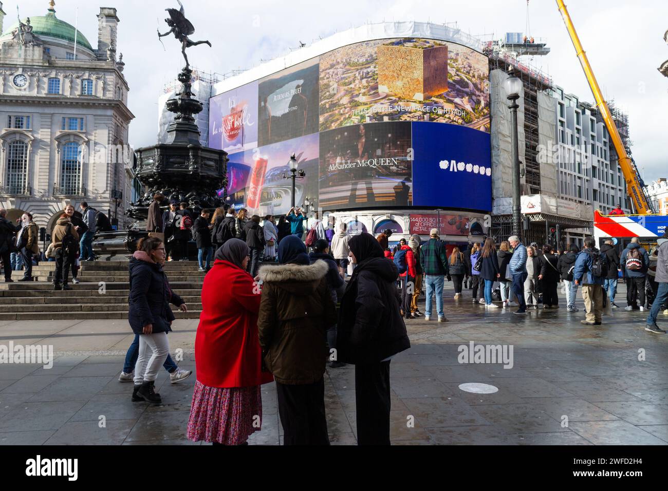 March 2023 london piccadilly hi-res stock photography and images - Alamy