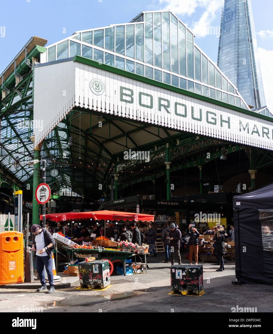 Roof borough market in london hi-res stock photography and images - Alamy