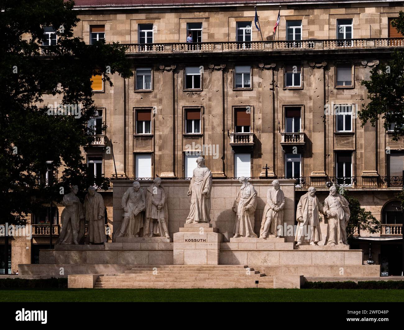 Statue of kossuth hi-res stock photography and images - Alamy