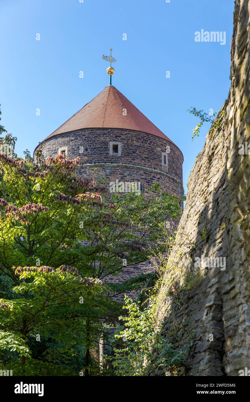 Alte Stadtmauer und Donatsturm, Freiberg, Sachsen, Deutschland *** Old ...