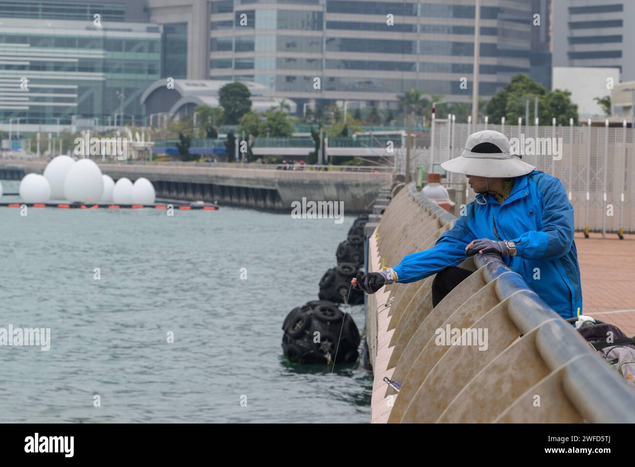 Hong kong victoria harbour 2024 hi-res stock photography and images - Alamy