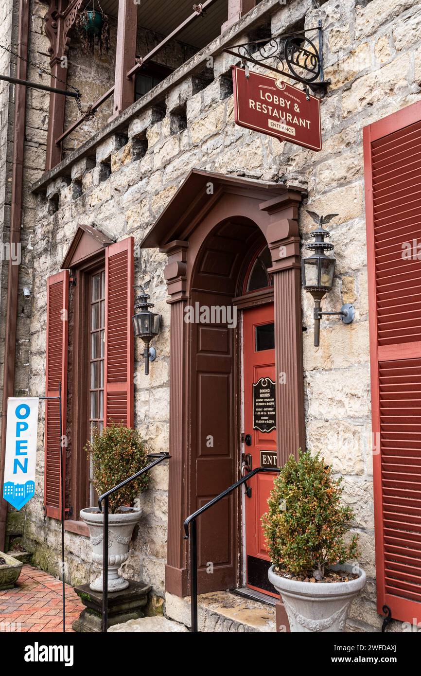 Old talbott tavern bardstown hi-res stock photography and images - Alamy