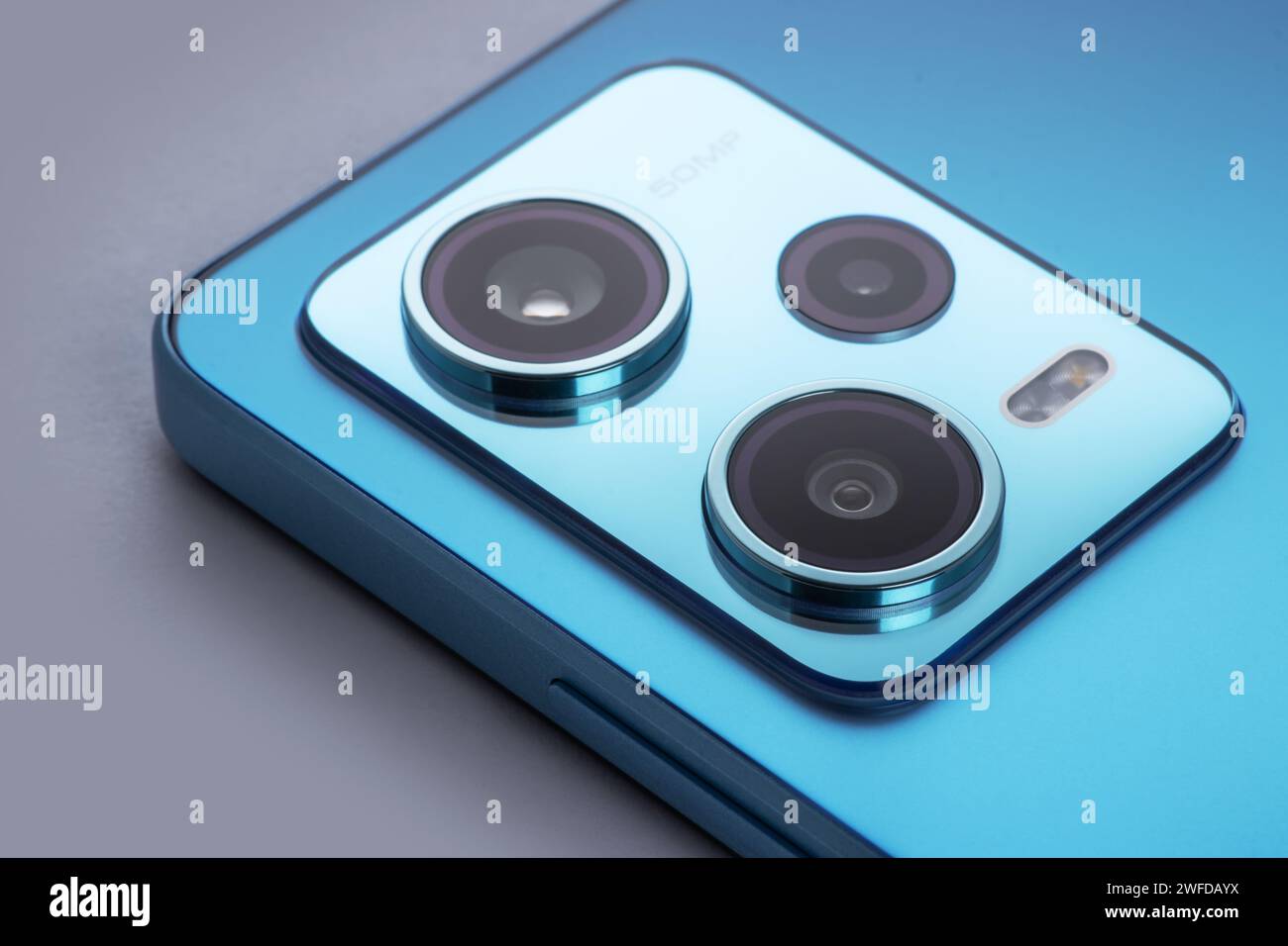 Smartphone triple camera image with selective focus Stock Photo - Alamy