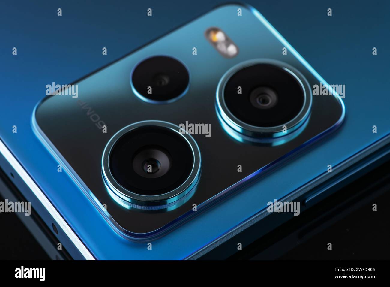 Smartphone triple camera image with selective focus Stock Photo - Alamy