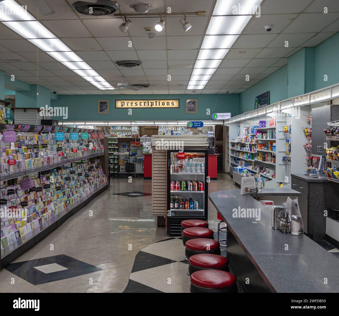 1950s pharmacy hi-res stock photography and images - Alamy