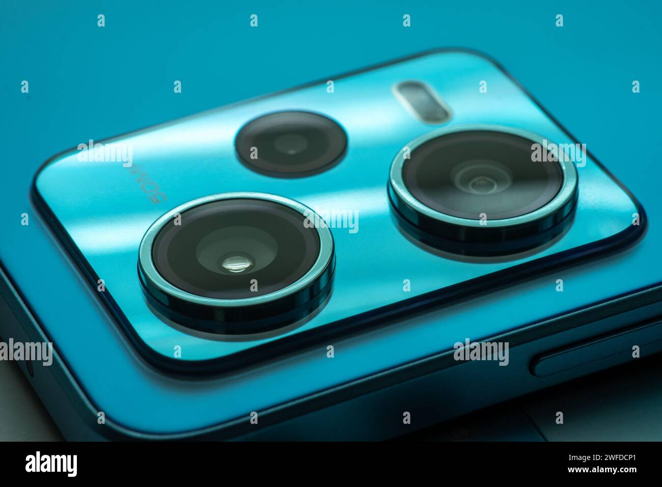 Smartphone triple camera image with selective focus Stock Photo - Alamy