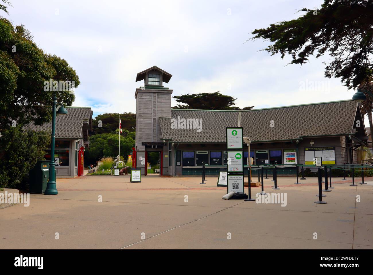 San Francisco, California: San Francisco Zoo located at Sloat Blvd and ...