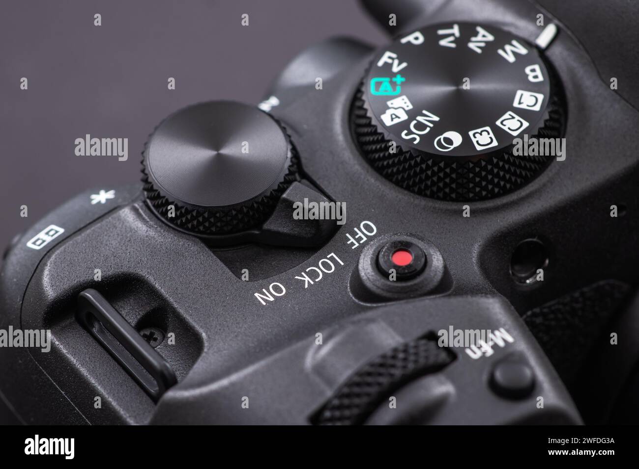 Canon eos r6 mark ii hi-res stock photography and images - Alamy