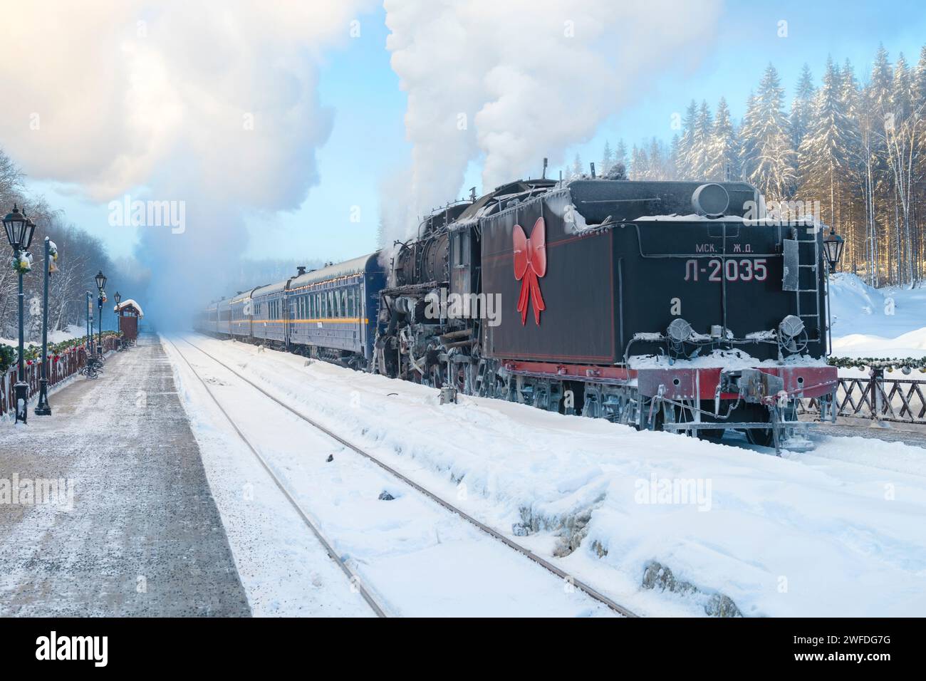 RUSKEALA, RUSSIA - JANUARY 20, 2024: Retro train "Ruskeala Express ...