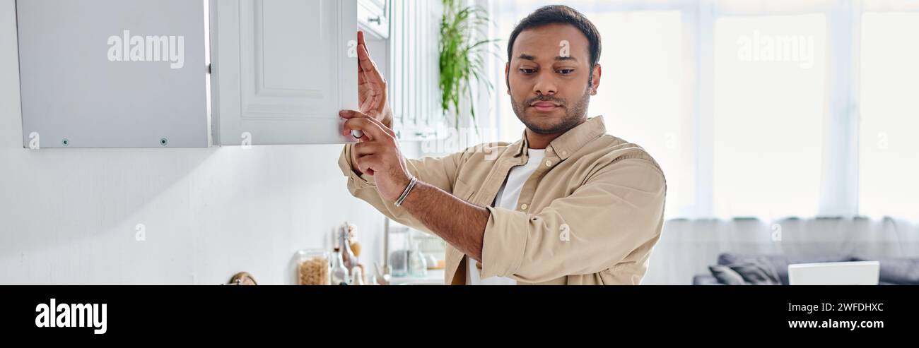 Indian disabled man hi-res stock photography and images - Alamy