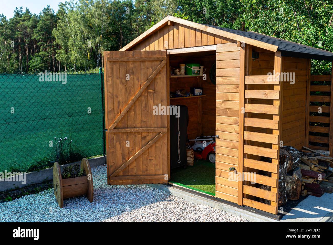 Concrete shed foundation hi-res stock photography and images - Alamy