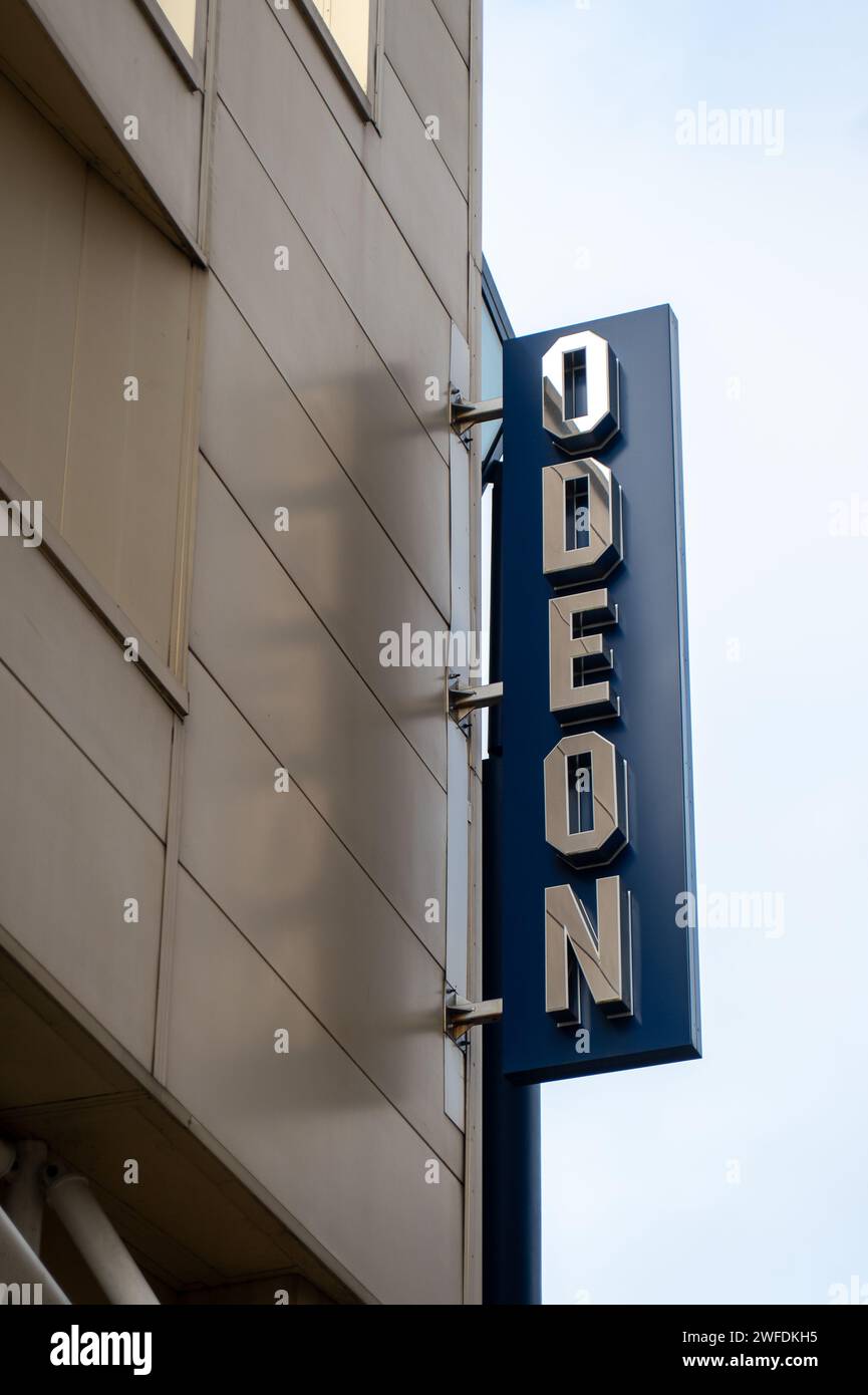 Odeon cinemas 2024 hi-res stock photography and images - Alamy