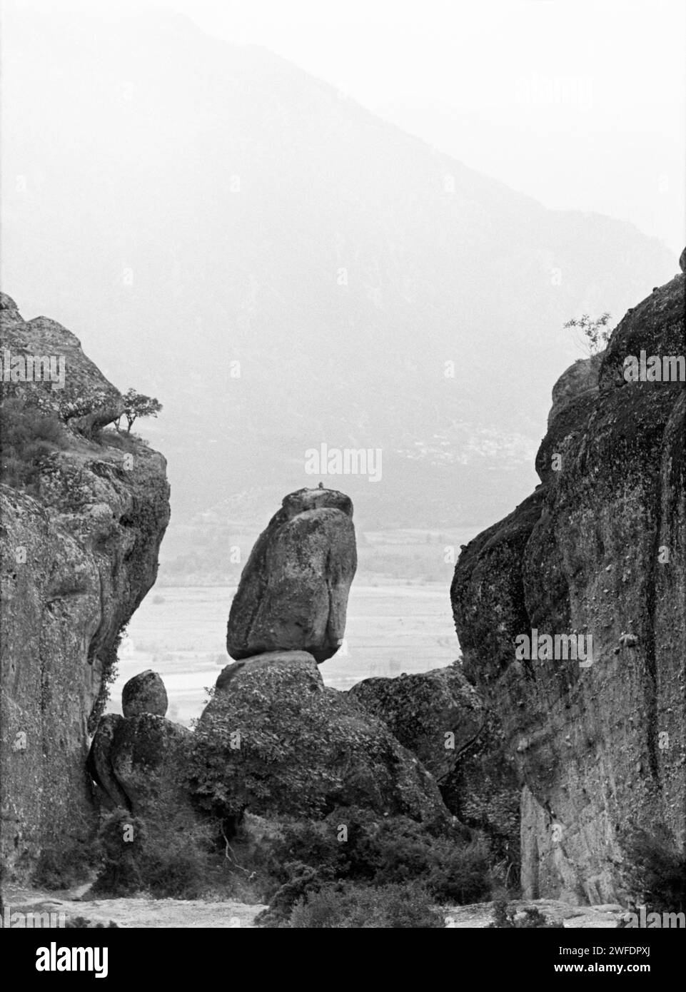 Meteors (from Greek. μετωωρα translates as "floating in the air") are ...