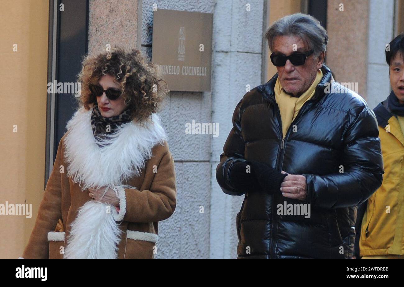 Milan, . 30th Jan, 2024. Milan, 01-30-2024 Marcella Bella walks through ...