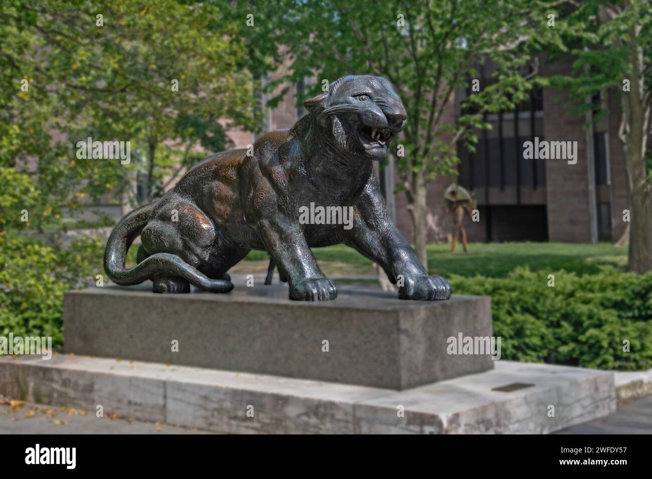 "Tiger" statue in Palmer Square .Princeton University, Princeton, NJ ...
