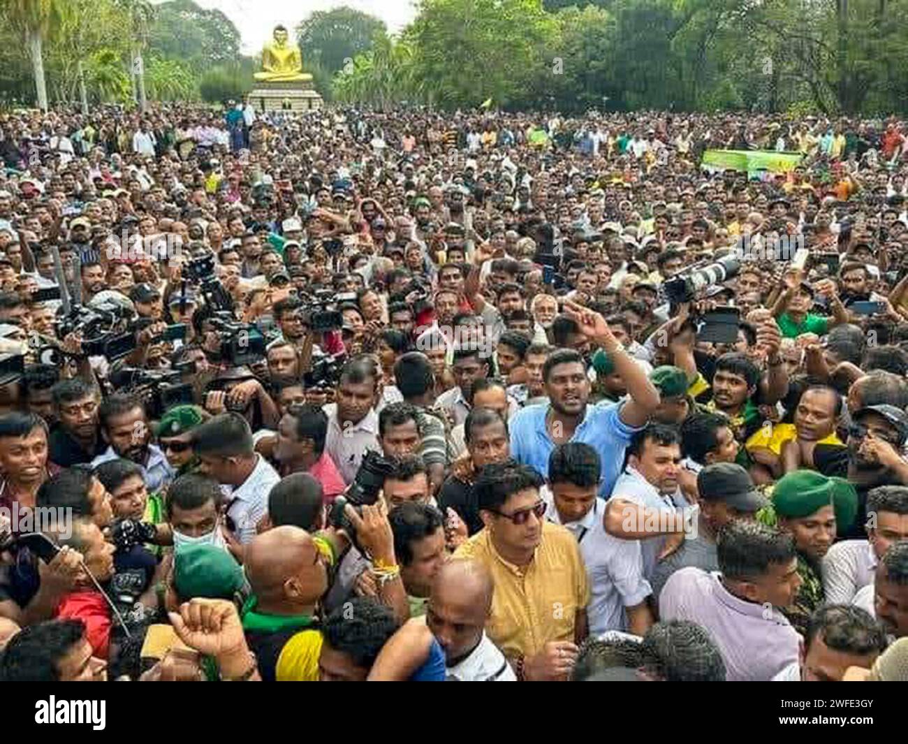 Colombo, Sri Lanka. 30th January 2024. The police fired tear gas and ...