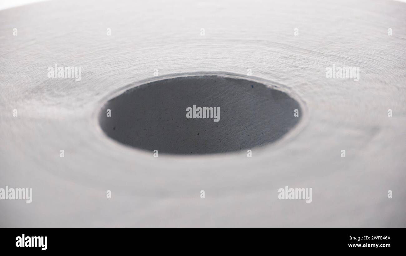 Kitchen roll cardboard hi-res stock photography and images - Alamy