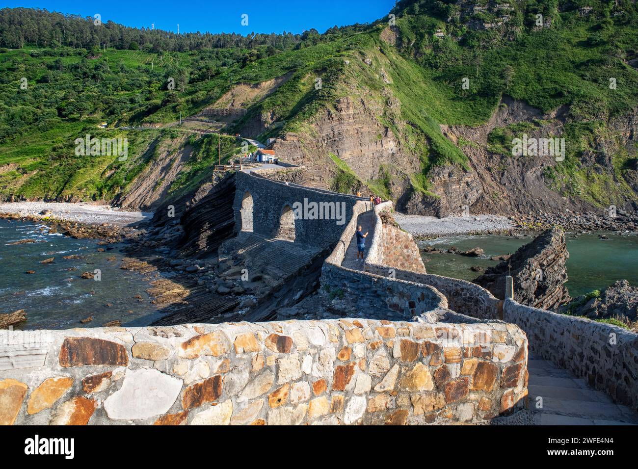 San Juan de Gaztelugatxe, Dragon-stone in Game of Thrones, bridge and ...