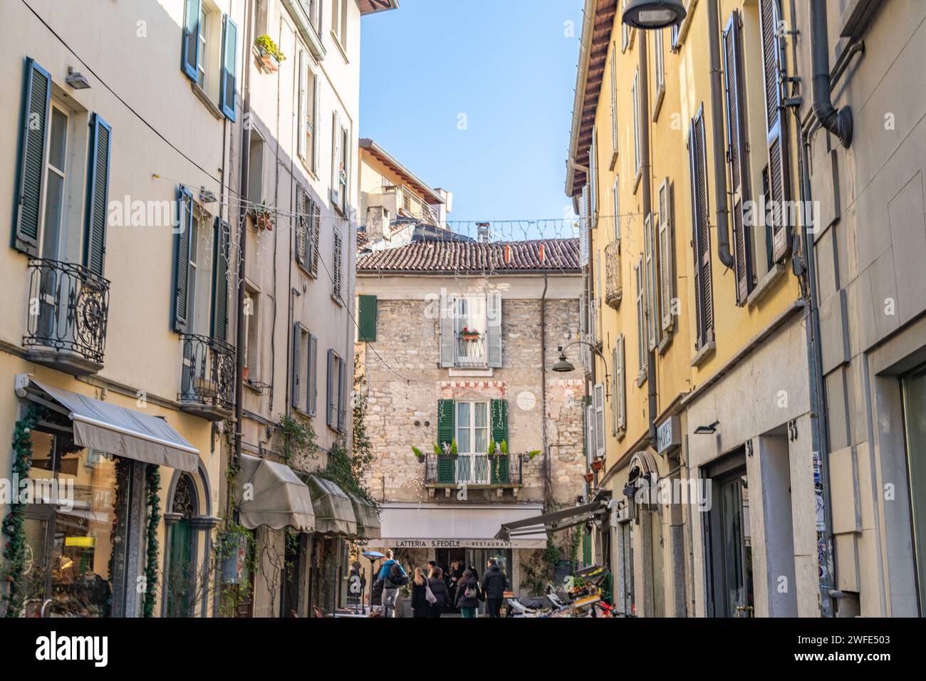 The building architecture of the city of Como in Italy Stock Photo - Alamy
