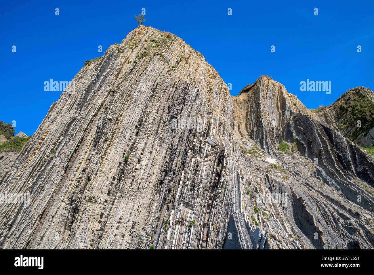 Flysch de Zumaia flysch, sedimentary rock formations, Basque Coast ...