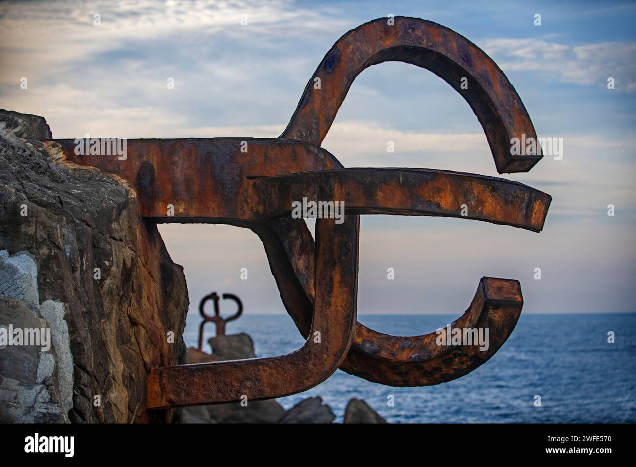 The comb of the wind - Peine del viento sculptures of Eduardo Chillida ...
