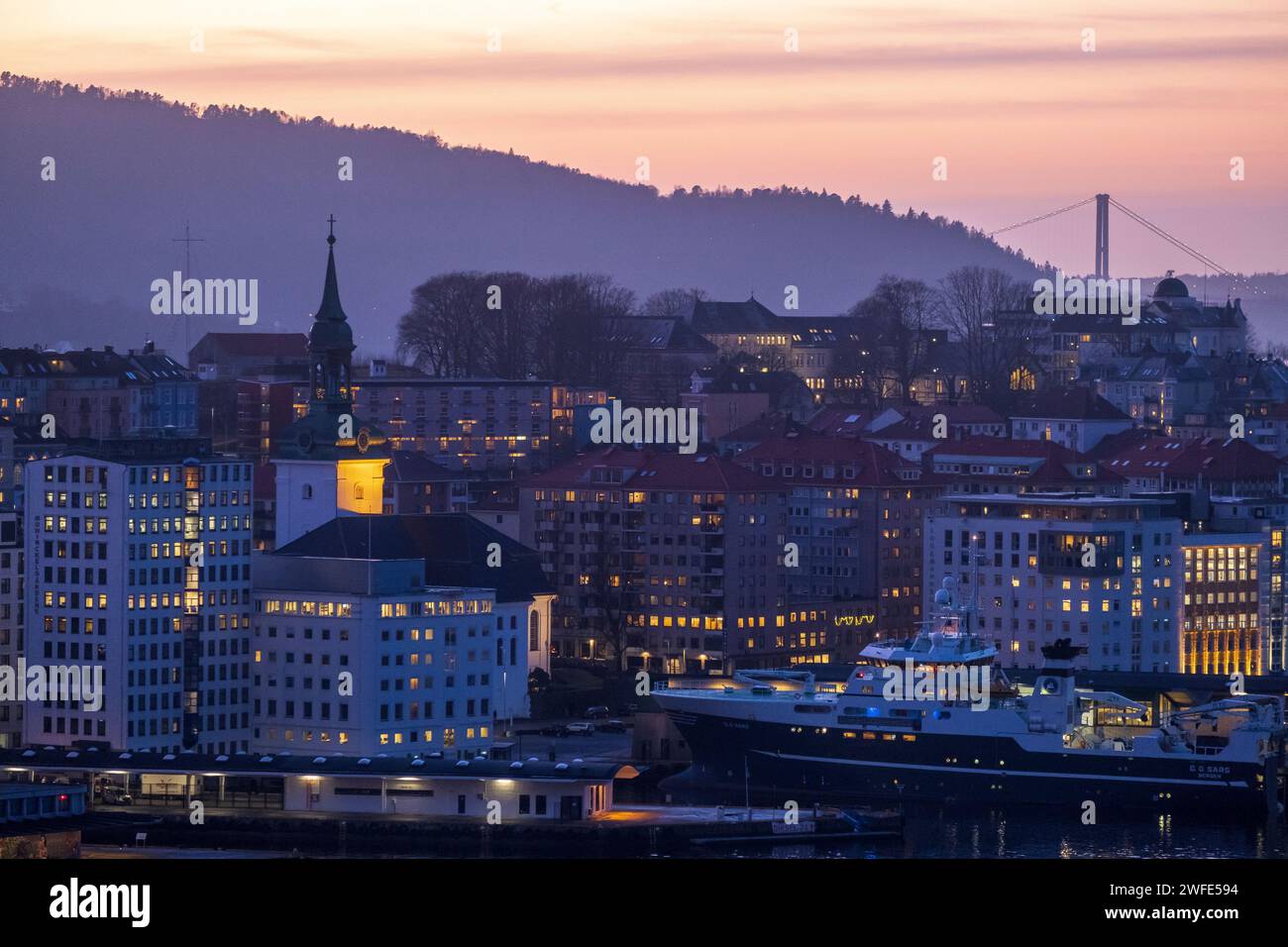 Bergen sunset hi-res stock photography and images - Alamy