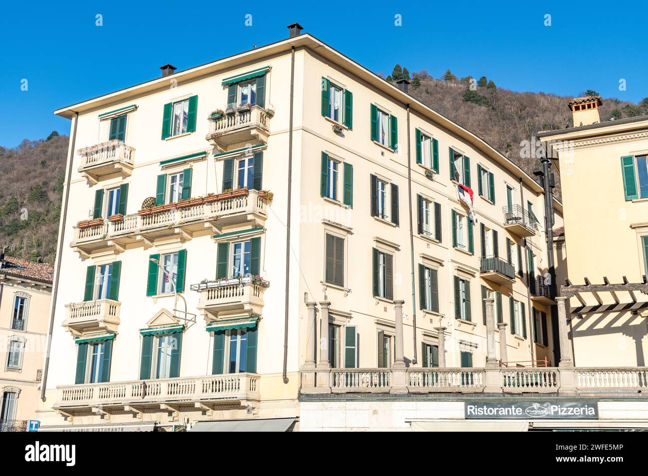 The building architecture of the city of Como in Italy Stock Photo - Alamy