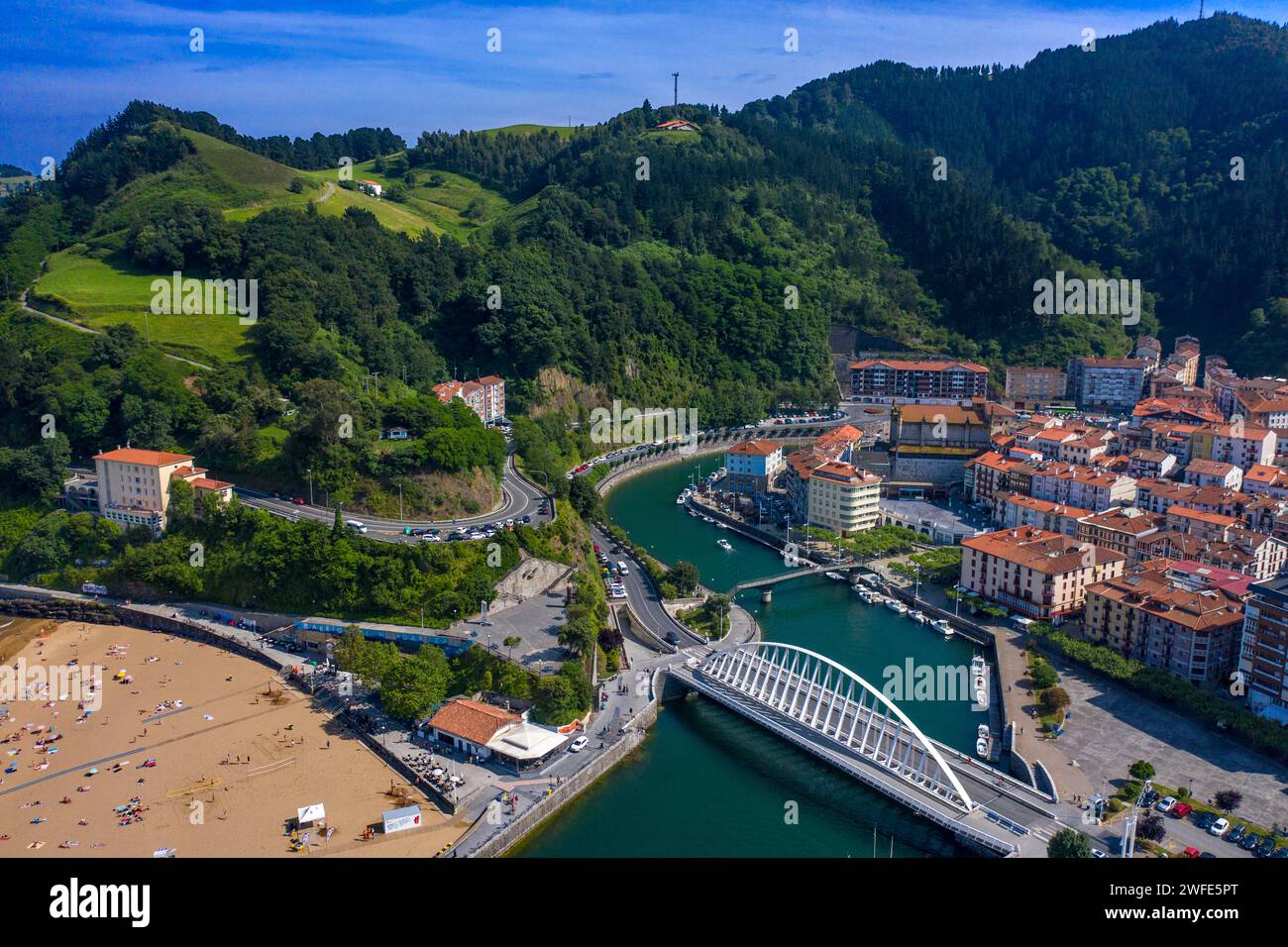Panoramic aerial view of the fishing port and Ondarroa old town, Biscay ...