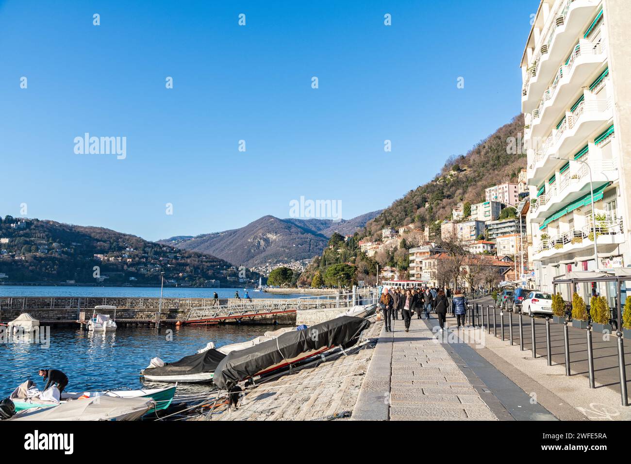 Walking along lake como hi-res stock photography and images - Alamy