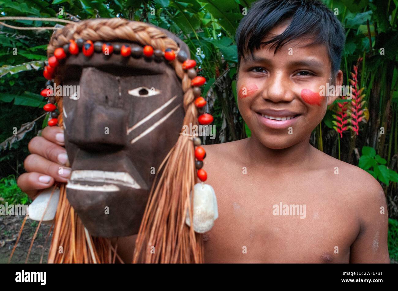 Peru mask souvenir hi-res stock photography and images - Alamy