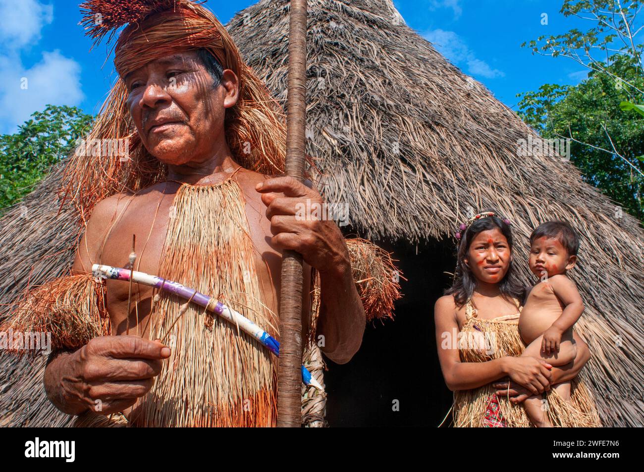 Yaguas indian hi-res stock photography and images - Alamy