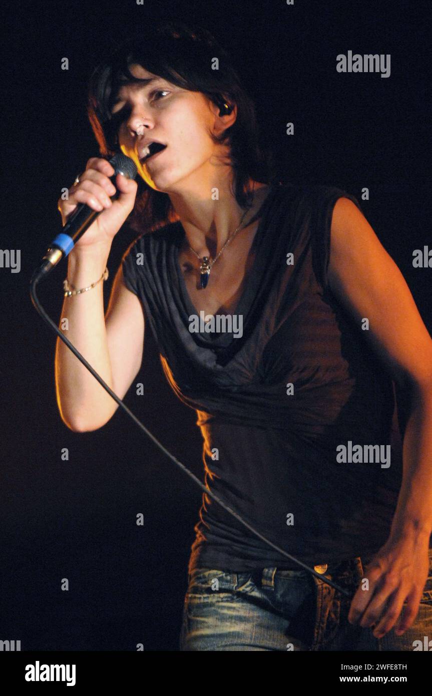 Elisa images 2008 hi-res stock photography and images - Alamy