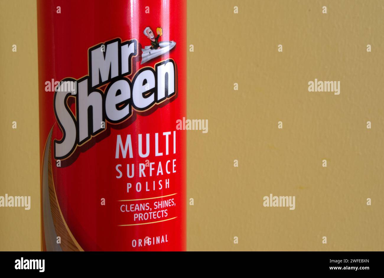 Mr sheen original polish hi-res stock photography and images - Alamy